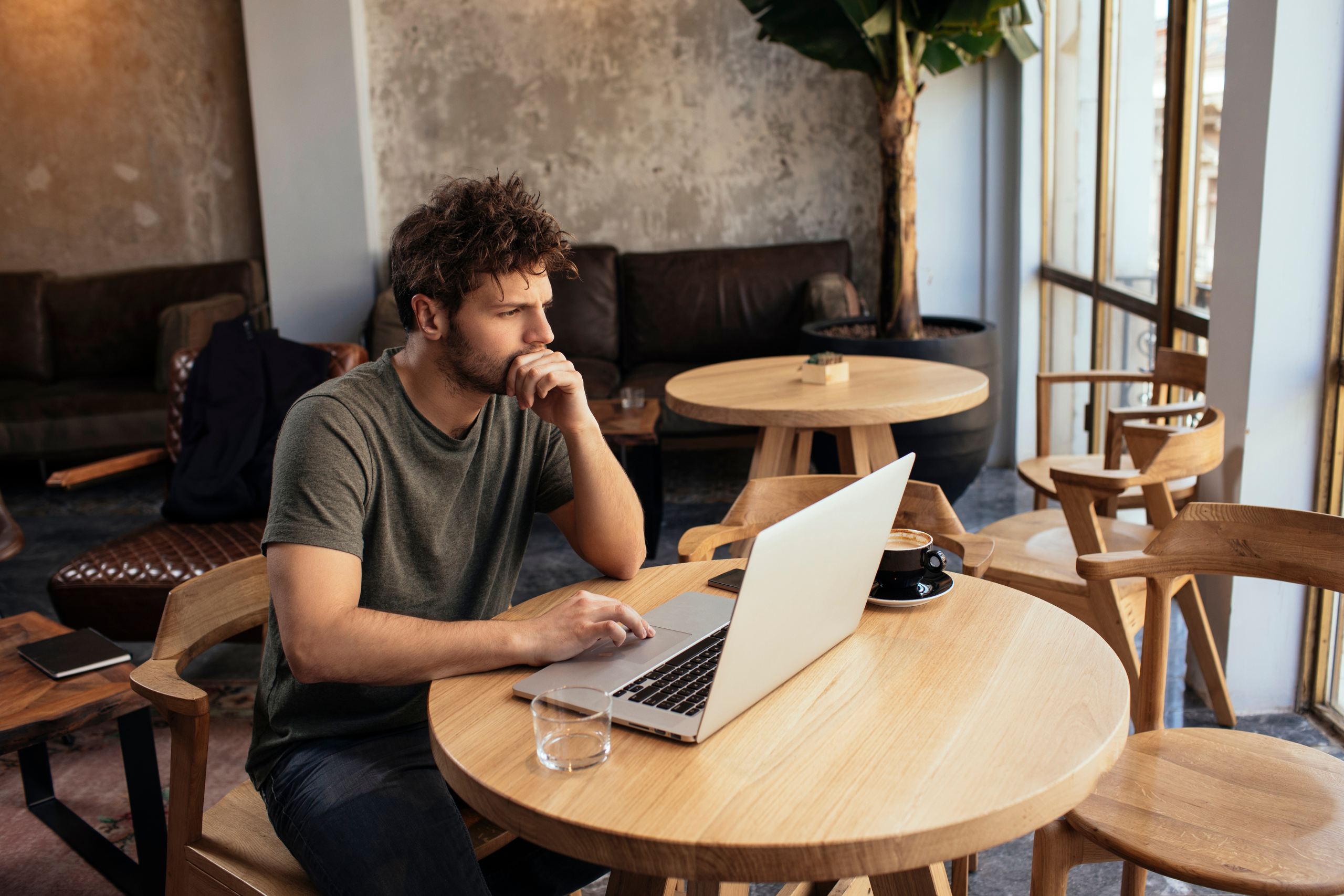 Freelancer vs Consultant vs Contractor: Understanding the Key ...